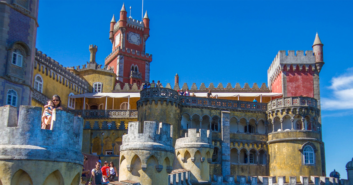 You need to see the wonderful fairytale town of Sintra, Portugal ...
